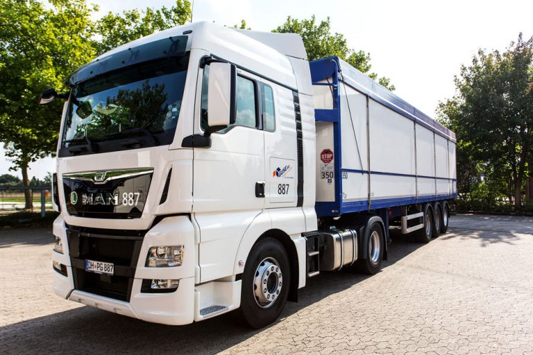 Equipment & trailers | GUSE Transport + Logistik Equipment & trailers | GUSE Transport + Logistik