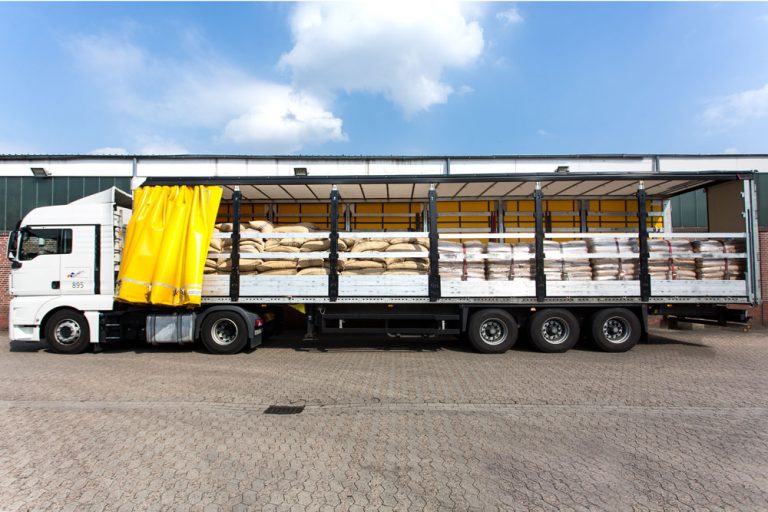 Equipment Trailer | GUSE Transport + Logistik